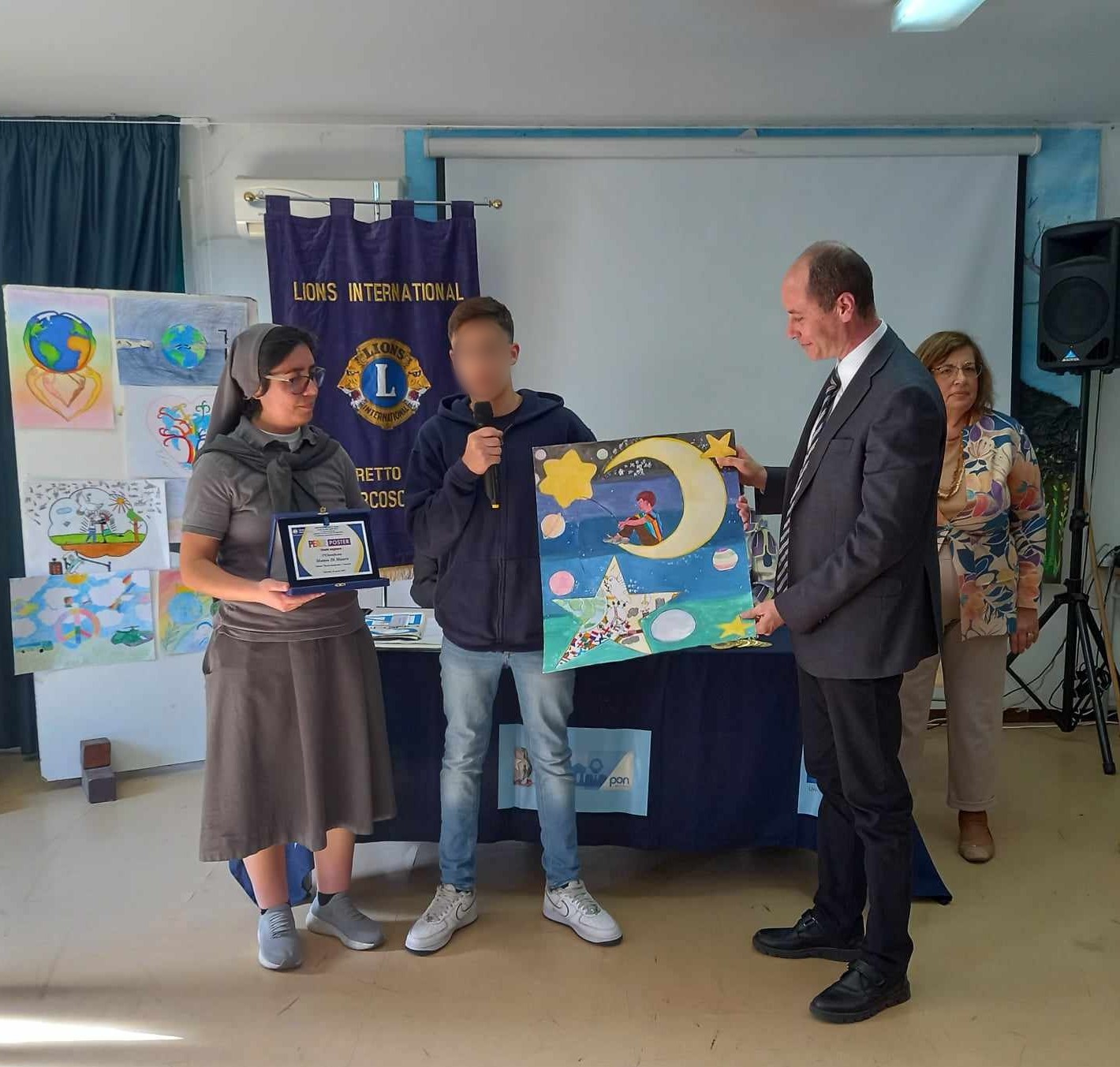 Poster per la Pace, i Lions club di Catania premiano gli studenti ...