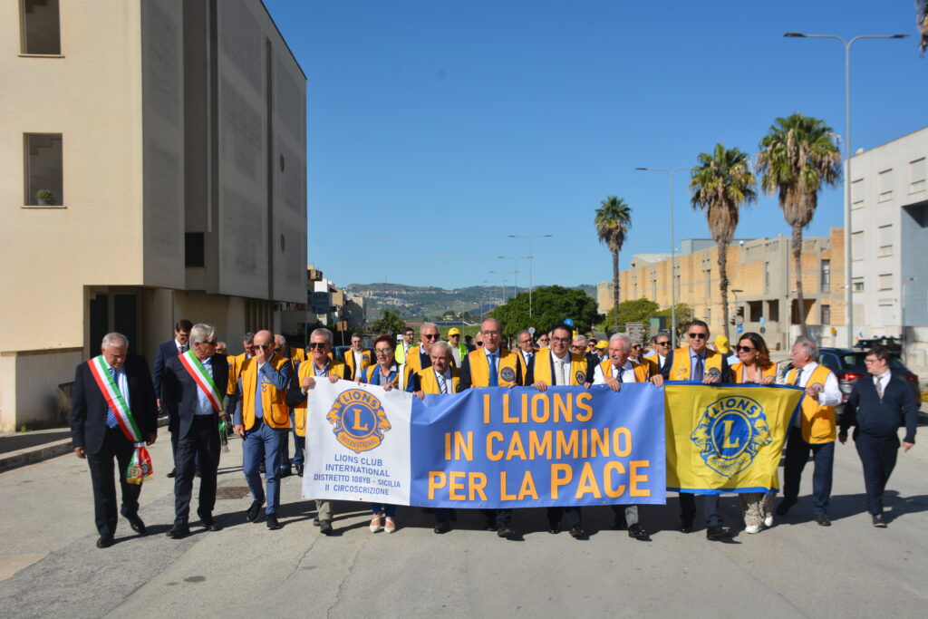 A Gibellina il cammino dei Lions per la pace, la visita del Governatore ...